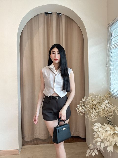 6400 Muse Tailored Vest Top – Angel Dress
