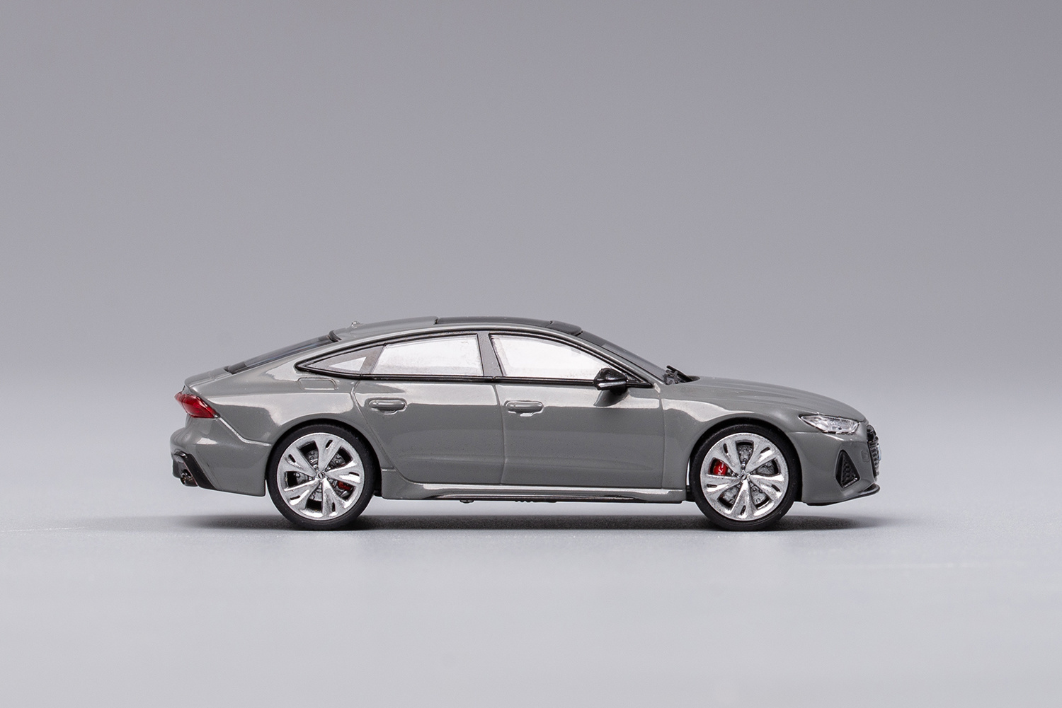 Audi RS7 Sportback 2021 C8 (Grey) – Inconst