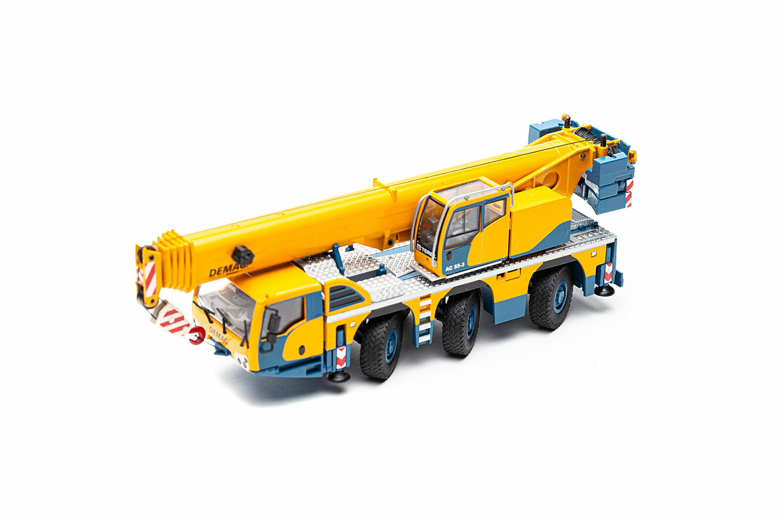 DEMAG AC55-3 MOBILE CRANE – Inconst