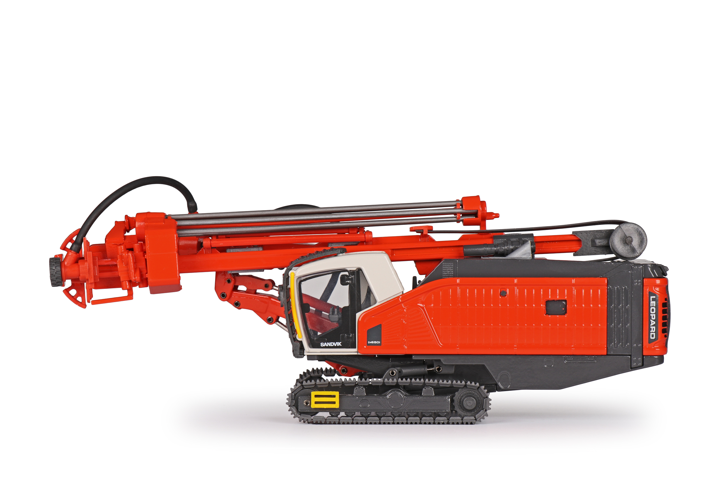 SANDVIK Leopard DI650i surface drilling rig – Inconst