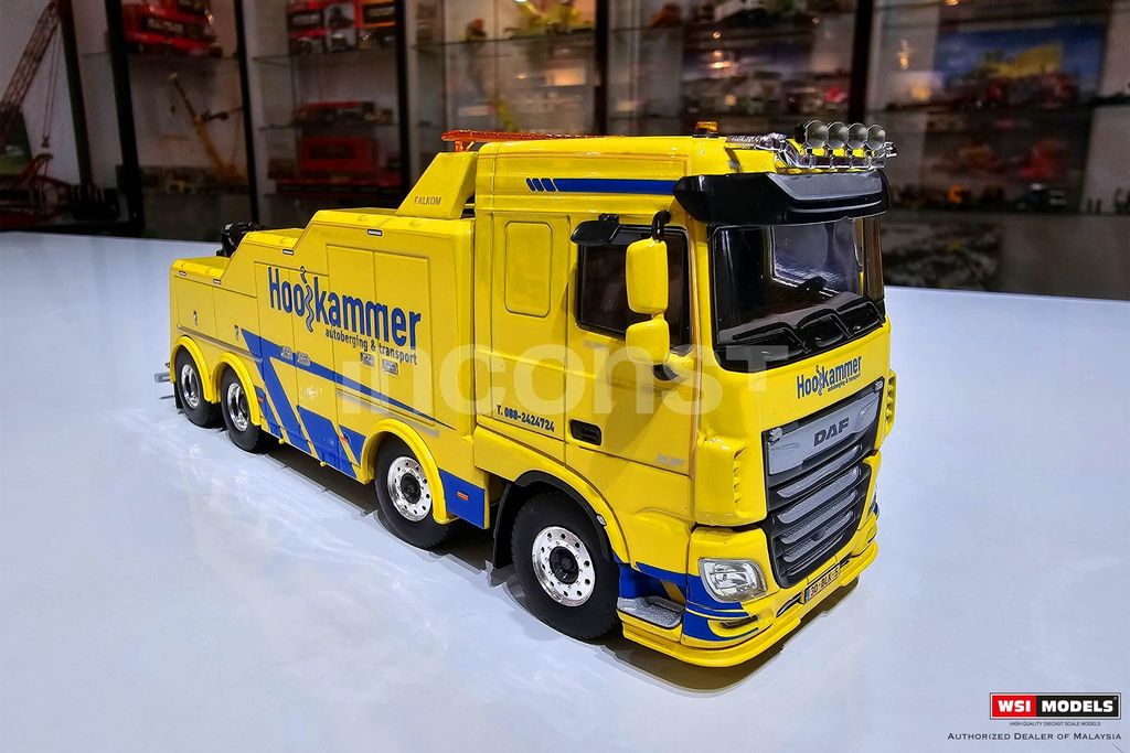 HOOIKAMMER; DAF XF SUPER CAB MY2017 8X4 FALKOM – Inconst