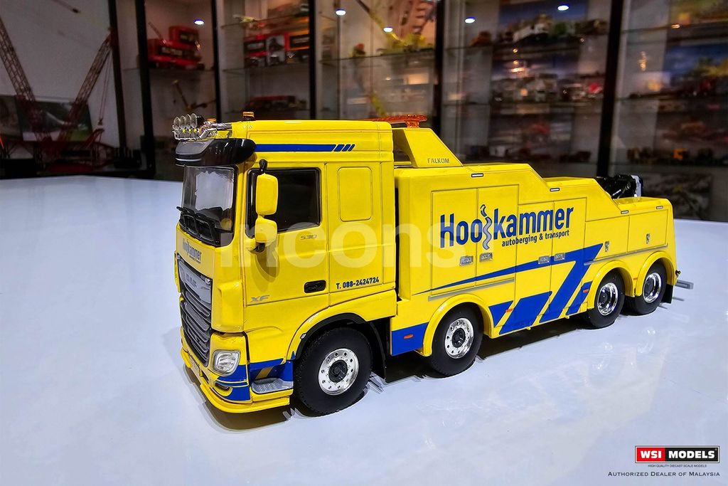 HOOIKAMMER; DAF XF SUPER CAB MY2017 8X4 FALKOM – Inconst