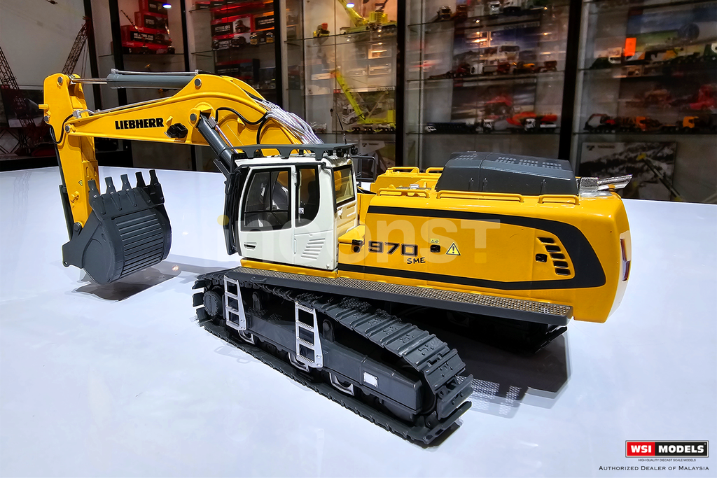 PREMIUM LINE; LIEBHERR R970 SME EXCAVATOR – Inconst