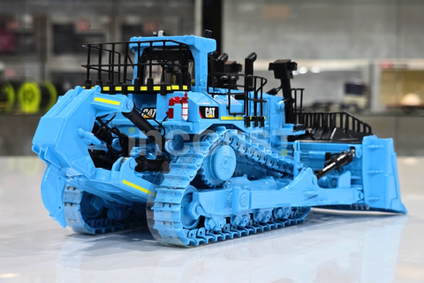 DM85655B; CAT D11 DOZER - EL BEYOND BLUE – Inconst