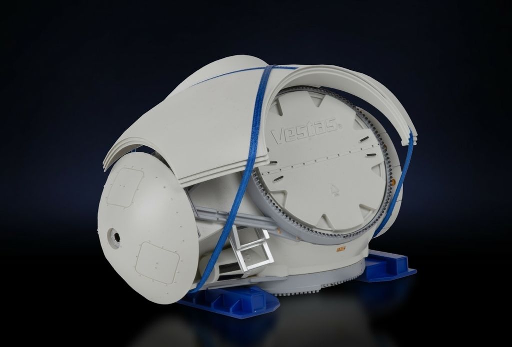 VESTAS V112 HUB WITH TRANSPORT FRAME – Inconst