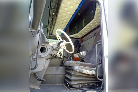 Kimco; SCANIA 4 SERIES TOPLINE 4X2 TRIDEC REEFER TRAILER - 3 AXLE – Inconst