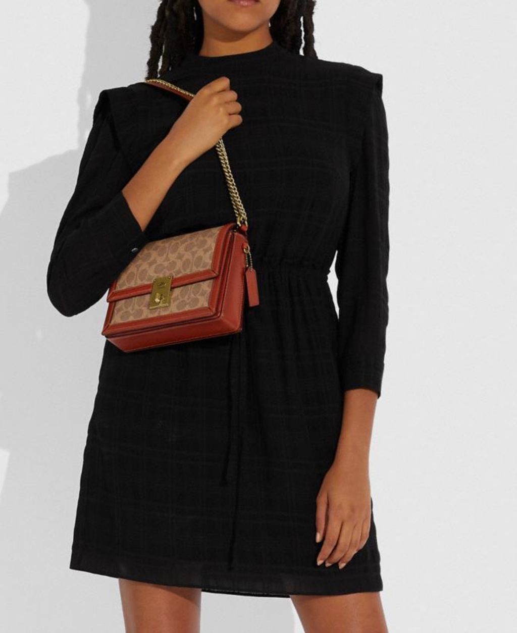 Coach Hutton Shoulder Bag in Signature Canvas 3492 – Luxe Paradise
