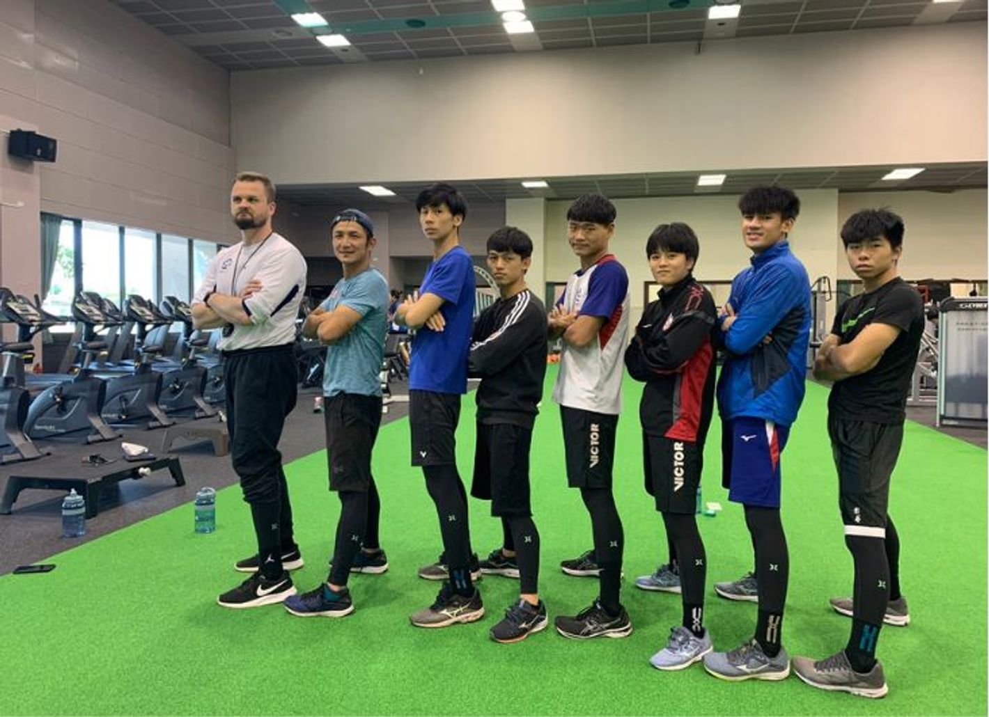 ZWOLF 實著機能美學