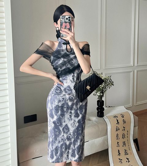 HALTER NECK PRINT CHEONGSAM DRESS OOTD14800 – OOTD MALAYSIA