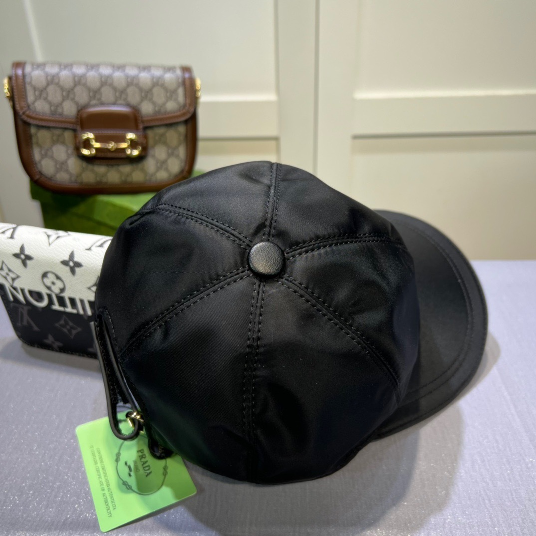Prada baseball cap – Theluxystudio Prada baseball cap – Theluxystudio