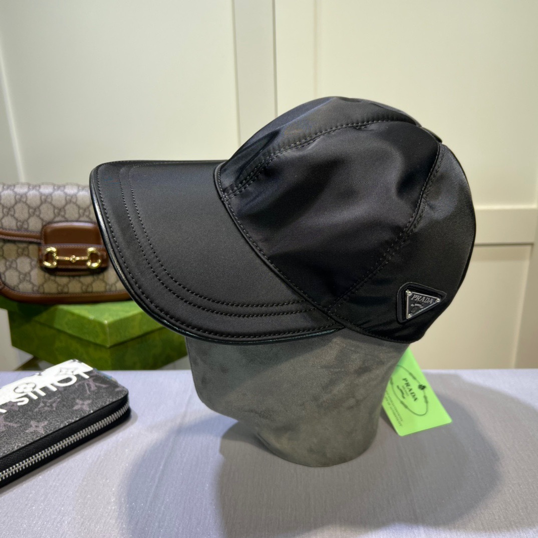 Prada baseball cap – Theluxystudio Prada baseball cap – Theluxystudio