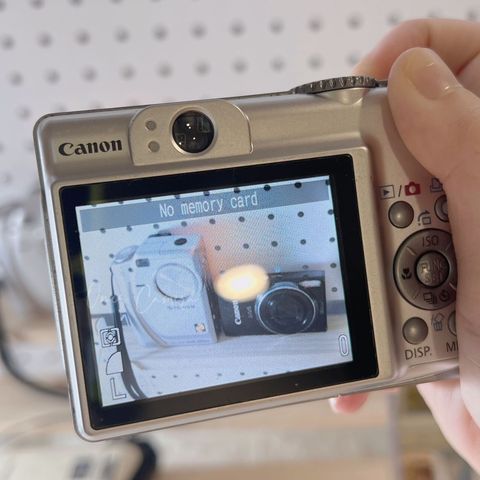 Canon Powershot A560 – Ones Studio