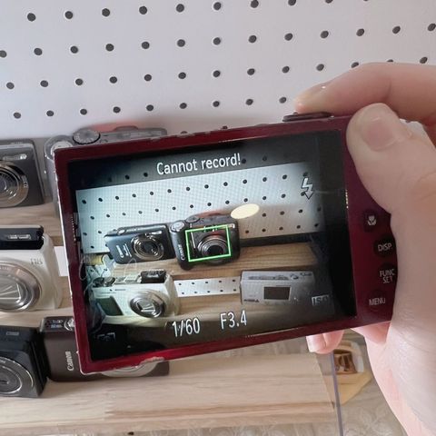 Canon Ixus 500hs / IXY 3 – Ones Studio