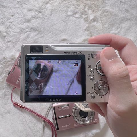 Sony Cybershot W80 – Ones Studio