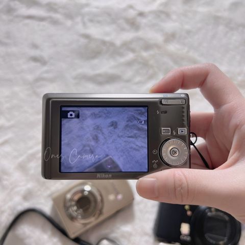 Nikon Coolpix S500 – Ones Studio