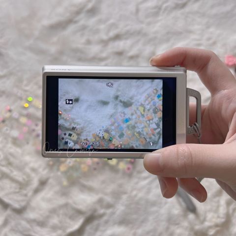 Sony Cybershot T200 – Ones Studio