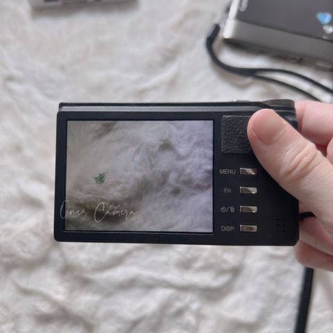 Ricoh Caplio CX1 – Ones Studio