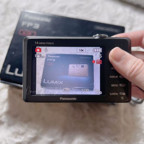 Panasonic Lumix FP3 Full Box – Ones Studio