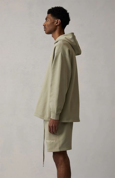 Essentials – YAV Boutique