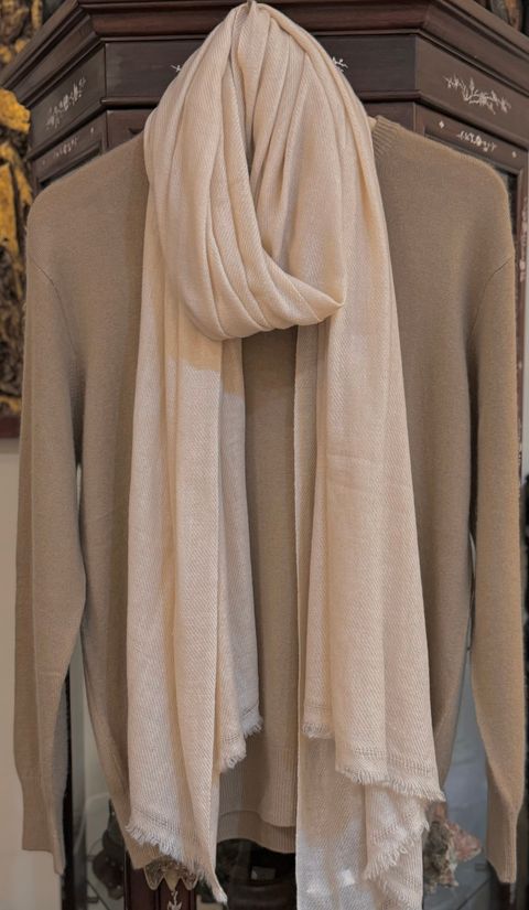 4Ply Pashmina Cashmere 喀什米爾圍巾 披肩(短鬚.斜織款) 超柔軟款 #4205-Q 燕麥乳白 – L&R異國小舖&雪子 ...
