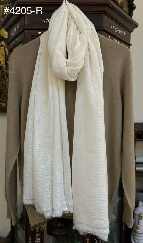 4Ply Pashmina Cashmere 喀什米爾圍巾 披肩(短鬚.斜織款) 超柔軟款 #4205-R 乳白 – L&R異國小舖&雪子翡翠古董精品