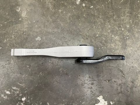 VW GOLF MK6 GTI rear engine mounting dog bone mount – TKC AUTO TRADING