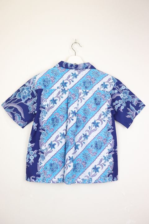 Women's Open Collar Batik Shirt - Ocean Wave – KANOE - Batik Child est ...