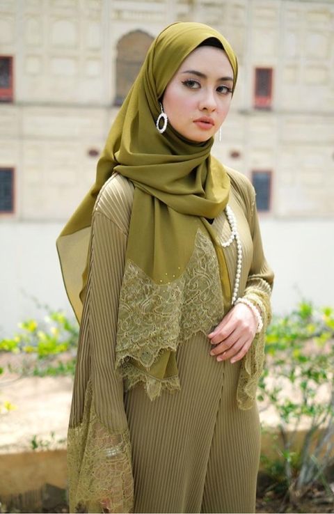 Alyfa Dubai Pleated Olive Green – Abayafyqamustafa.co
