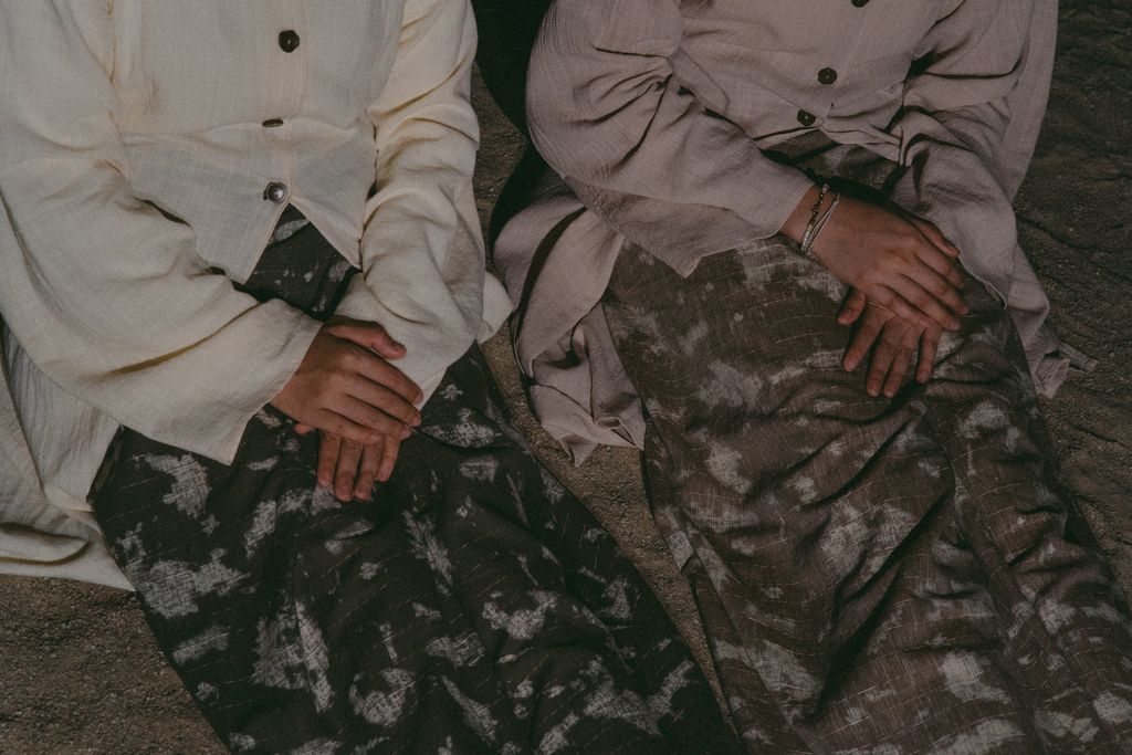 Aurora Set Top And Skirt— Brown Kalmhs