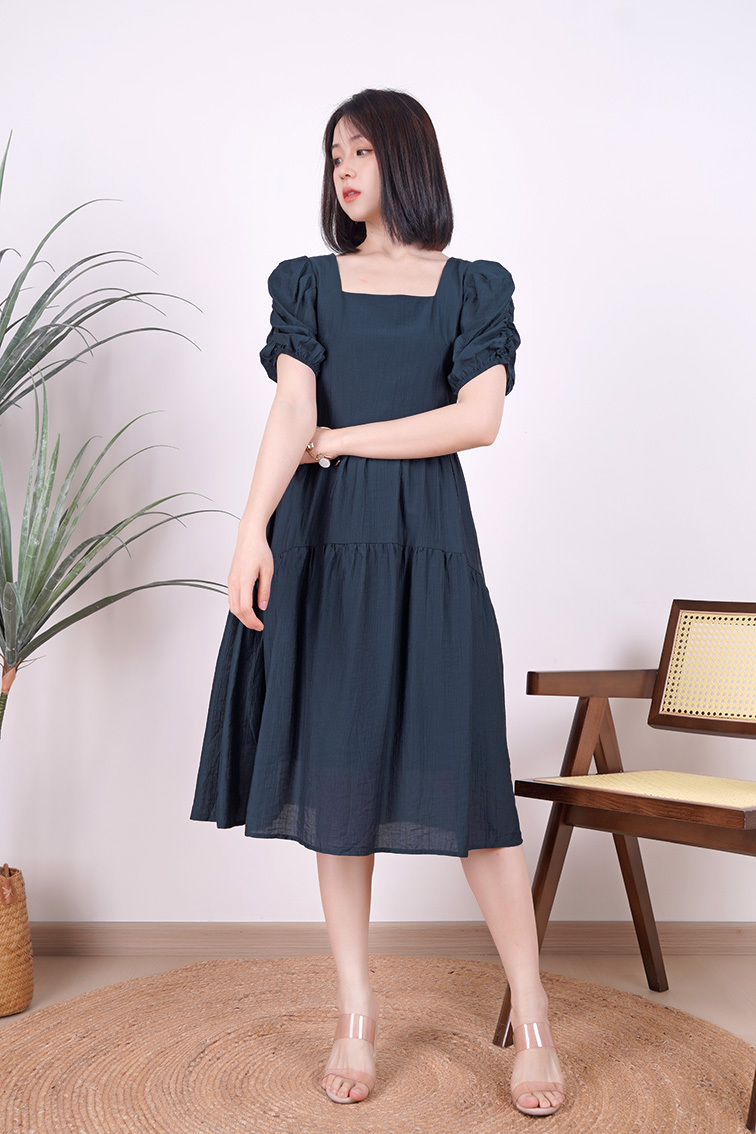 MIYACO Square Neck Puff Sleeve Crinkled Tier Dress (Dark Green)