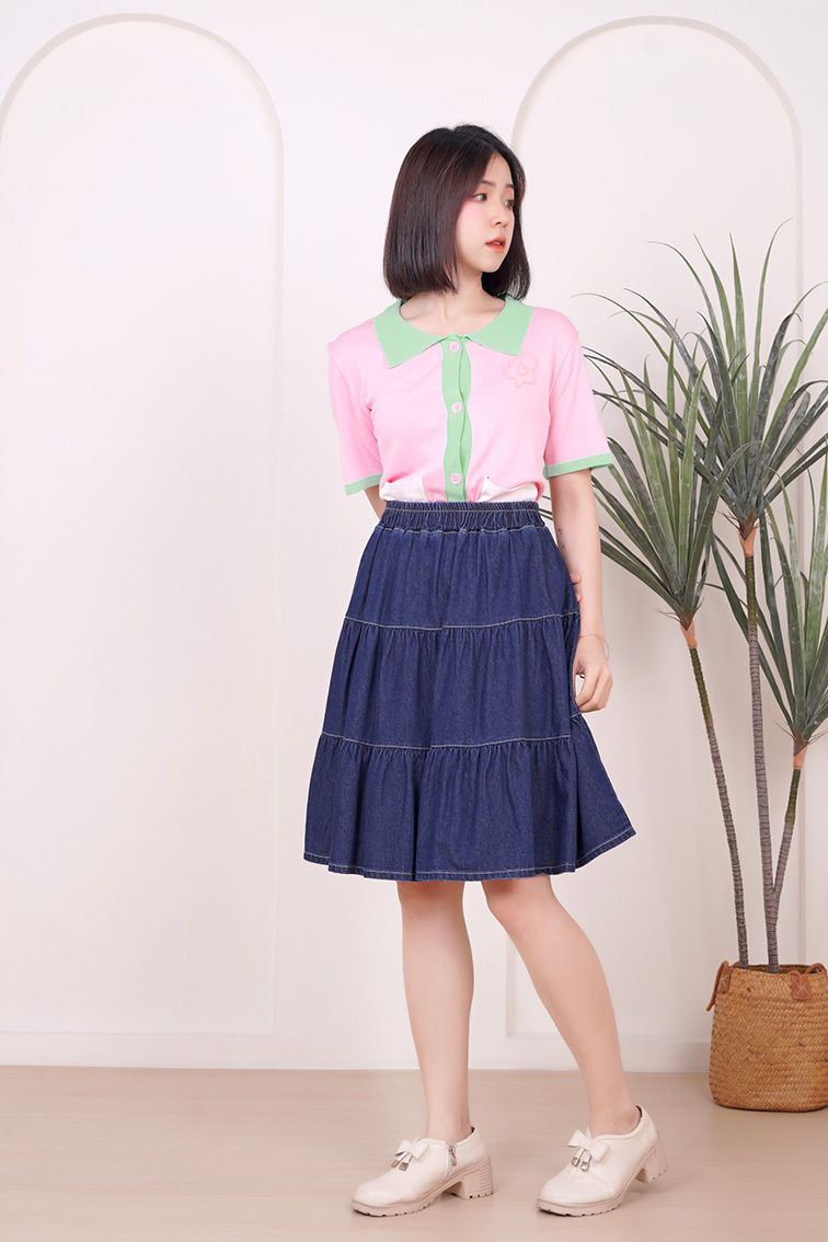 Waistband Crinkle Tiered Denim Skirt (Medium Denim) – MIYACO