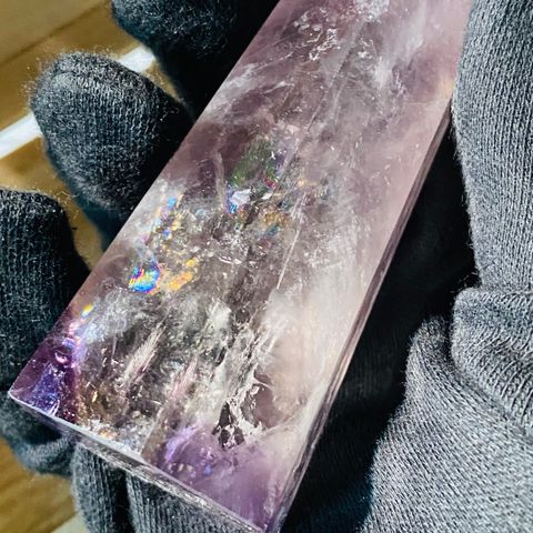 CP328轉頻神器紫水晶能量柱｜卡關必逆襲｜小人變貴人｜學渣轉學霸｜還是麻瓜冥想必備礦 – 春光調頻所