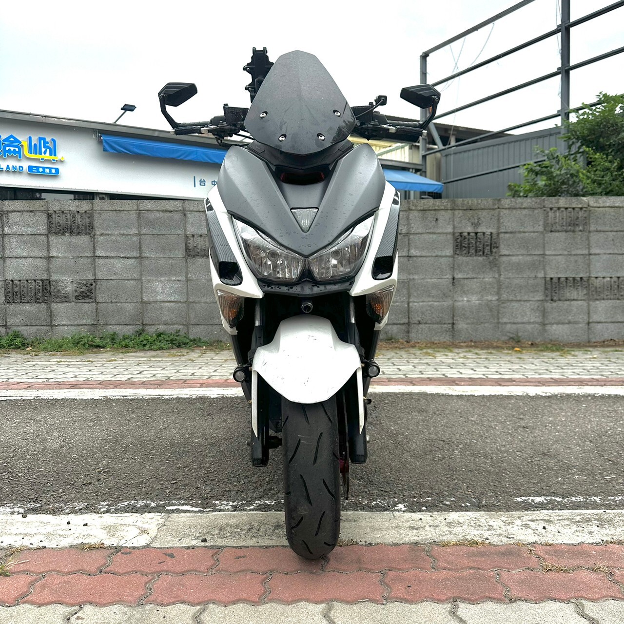 南台中店 – 貳輪嶼二手機車線上車庫