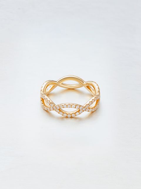 Infinity Loop Ring – Suri