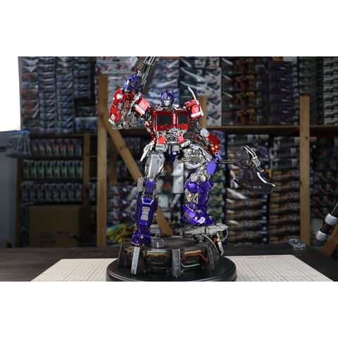CUSTOM PAINTED YOLOPARK PLAMO OPTIMUS PRIME WITH CUSTOM BASE ...