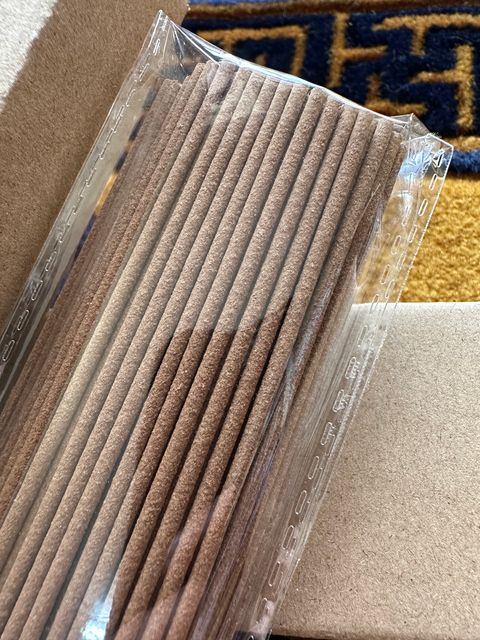 【秘製檀香】古方秘製檀香、香氣柔和 (約122支) – 香巴拉 藏香 · 藏地文化