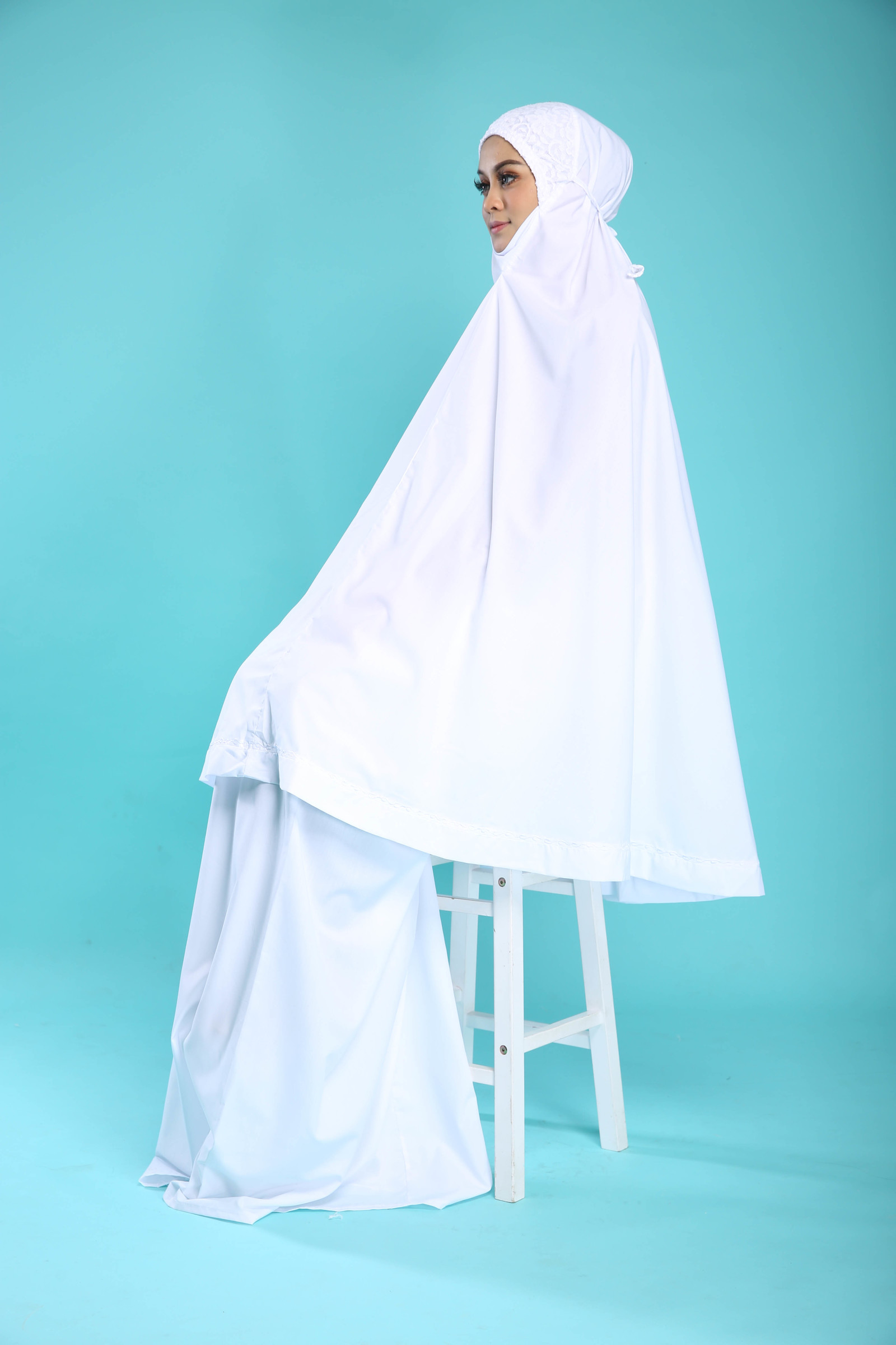 Telekung Maryam -ALL WHITE – Inaaya Boutique