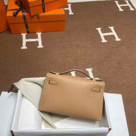 HERMES MINI KELLY 一代 SWIFT皮 OM奶茶色 金扣 凱莉包 – Manmanin