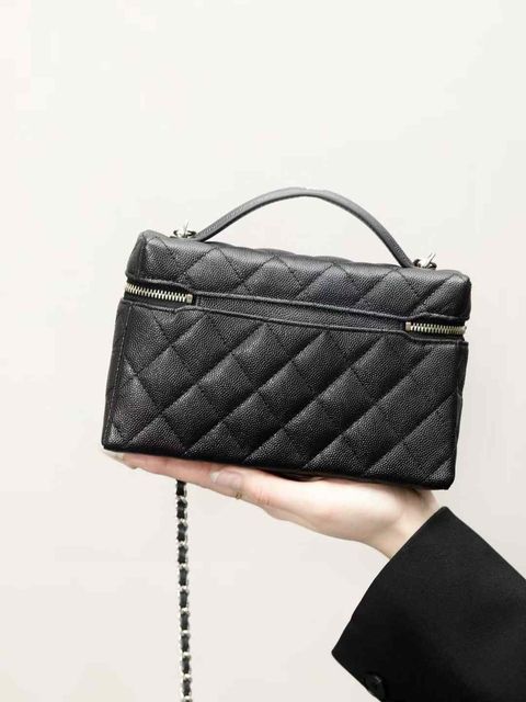 CHANEL 25C LP 盒子包 黑色 大LOGO款 – Manmanin