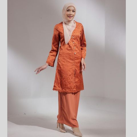 AYRAERYNA KURUNG MODEN ZALIA RAYA 2025 – Ayra Eryna