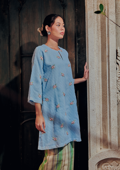 Kurung Ketipang Payung (Biru) – Jari Alana RTW