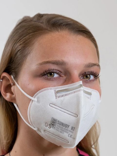 SunJoy K1 KN95 Professional Protection Disposable Face Mask (10 Pack ...