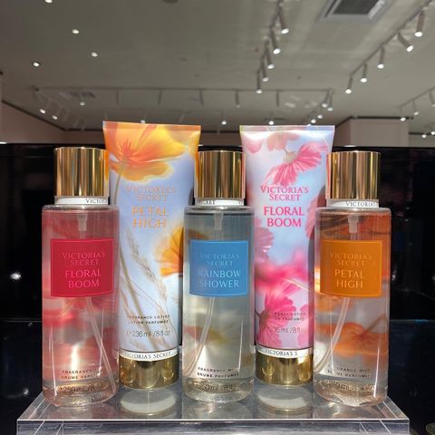 Victoria's Secret Spring Daze Fragrance Mist - Petal High – Beautyspot ...