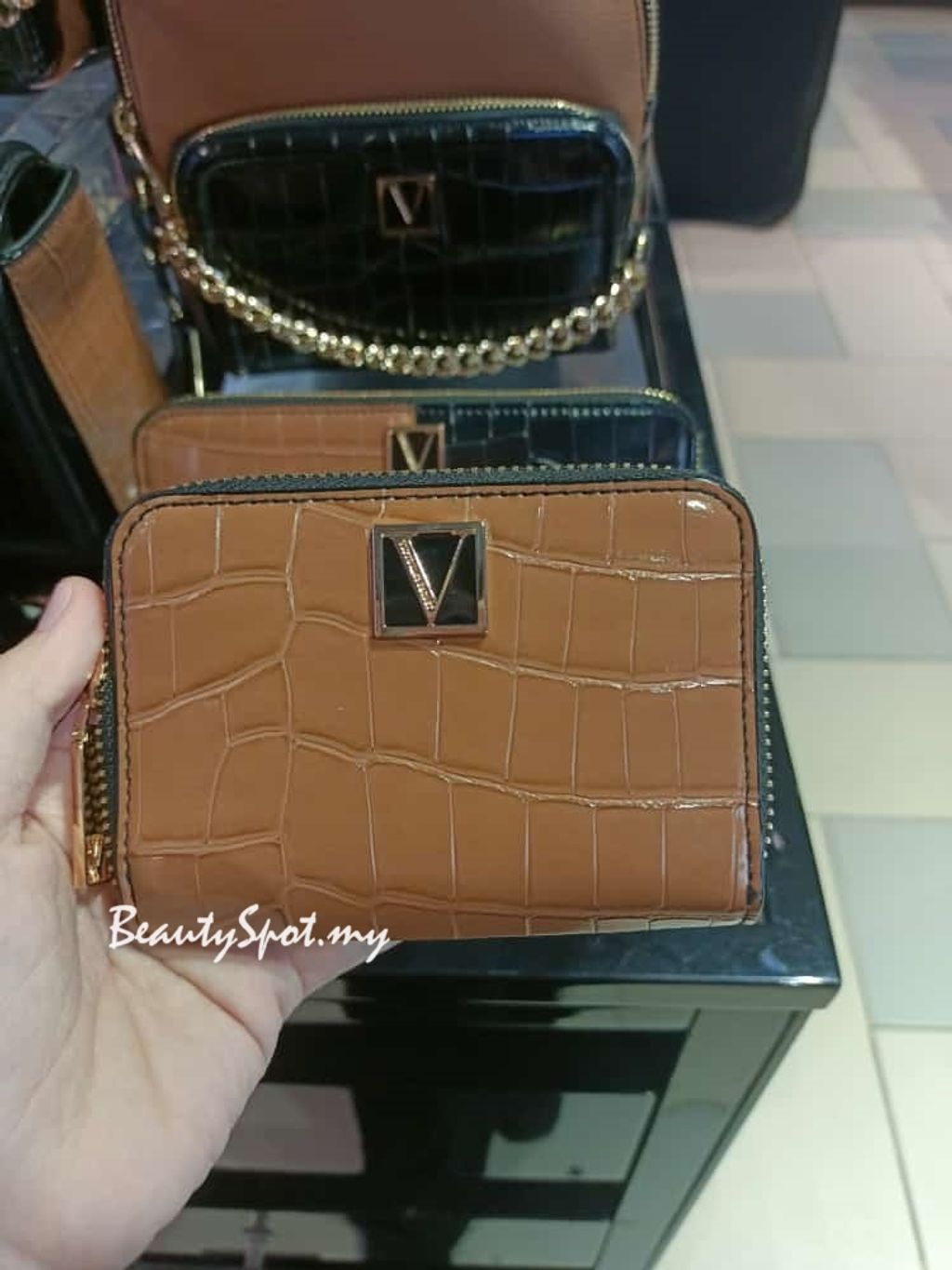 Victoria's Secret The Victoria Small Wallet - Croc Colorblock ...
