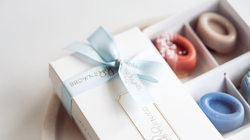 Amara Box | Ombre Financier – Brown & Sugar