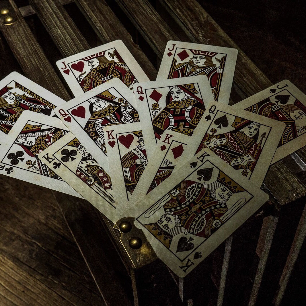 NoMaD Luxury Playing Cards by Theory11 – Online Magic Store Games-4-U