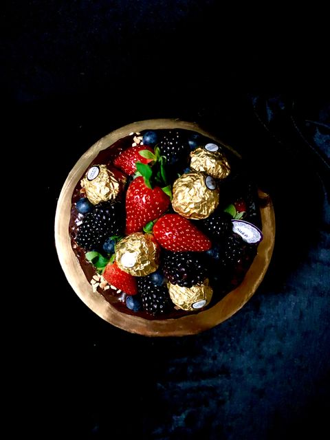Ferrero Rocher with Berries – Swich Cafe