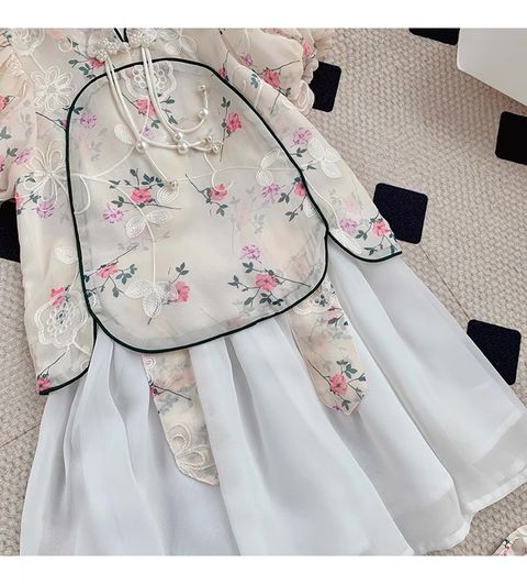 MK697 – Neewalk Store