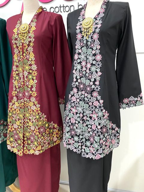 Kebaya Sulam Suraya in Navy Blue , Emerald Green , Maroon , Black ...