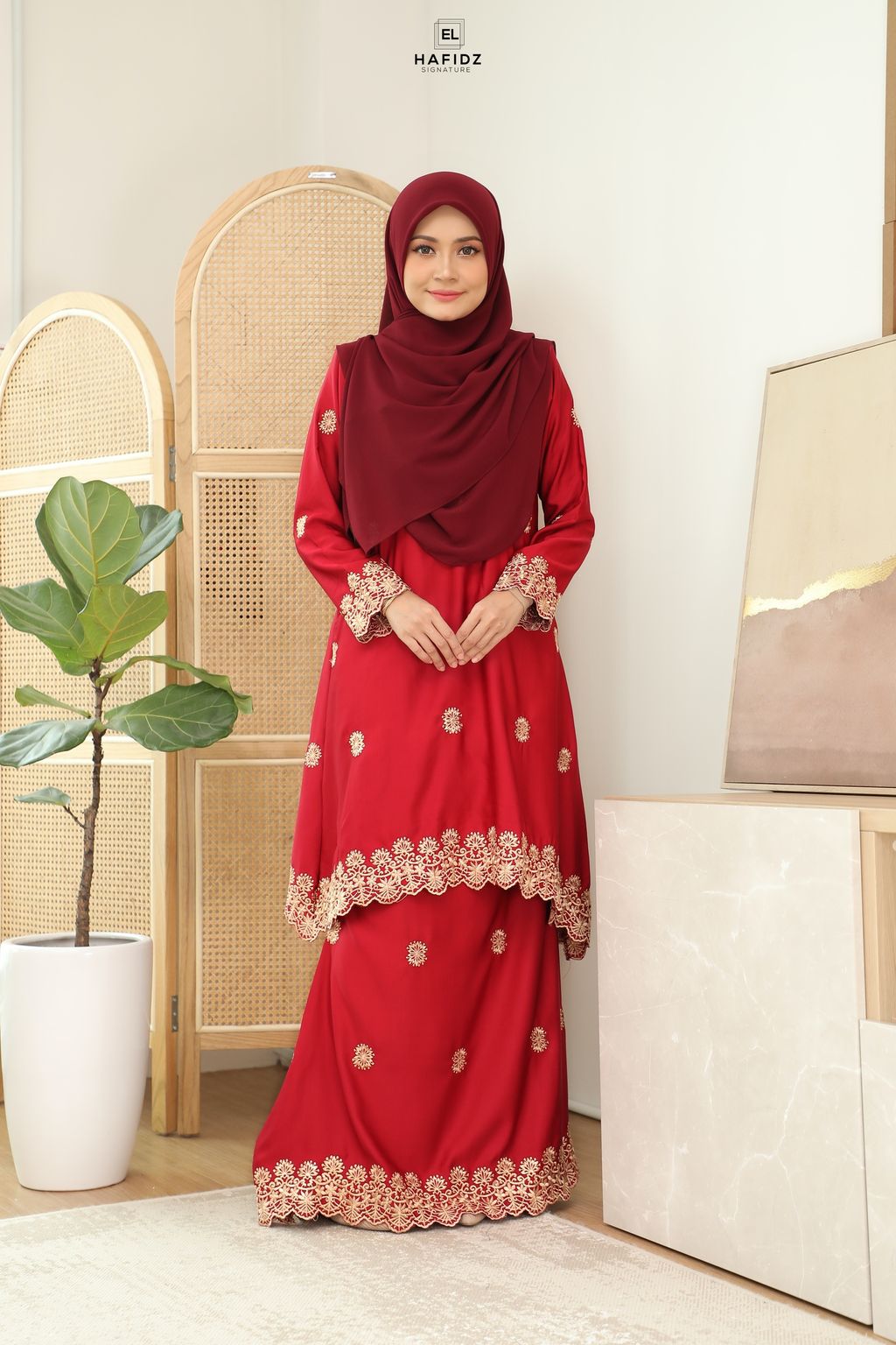 Sulam Kurung Chempaka In Maroon XS Only ELHAFIDZ sulam-kurung-chempaka-in-maroon-xs-only-elhafidz